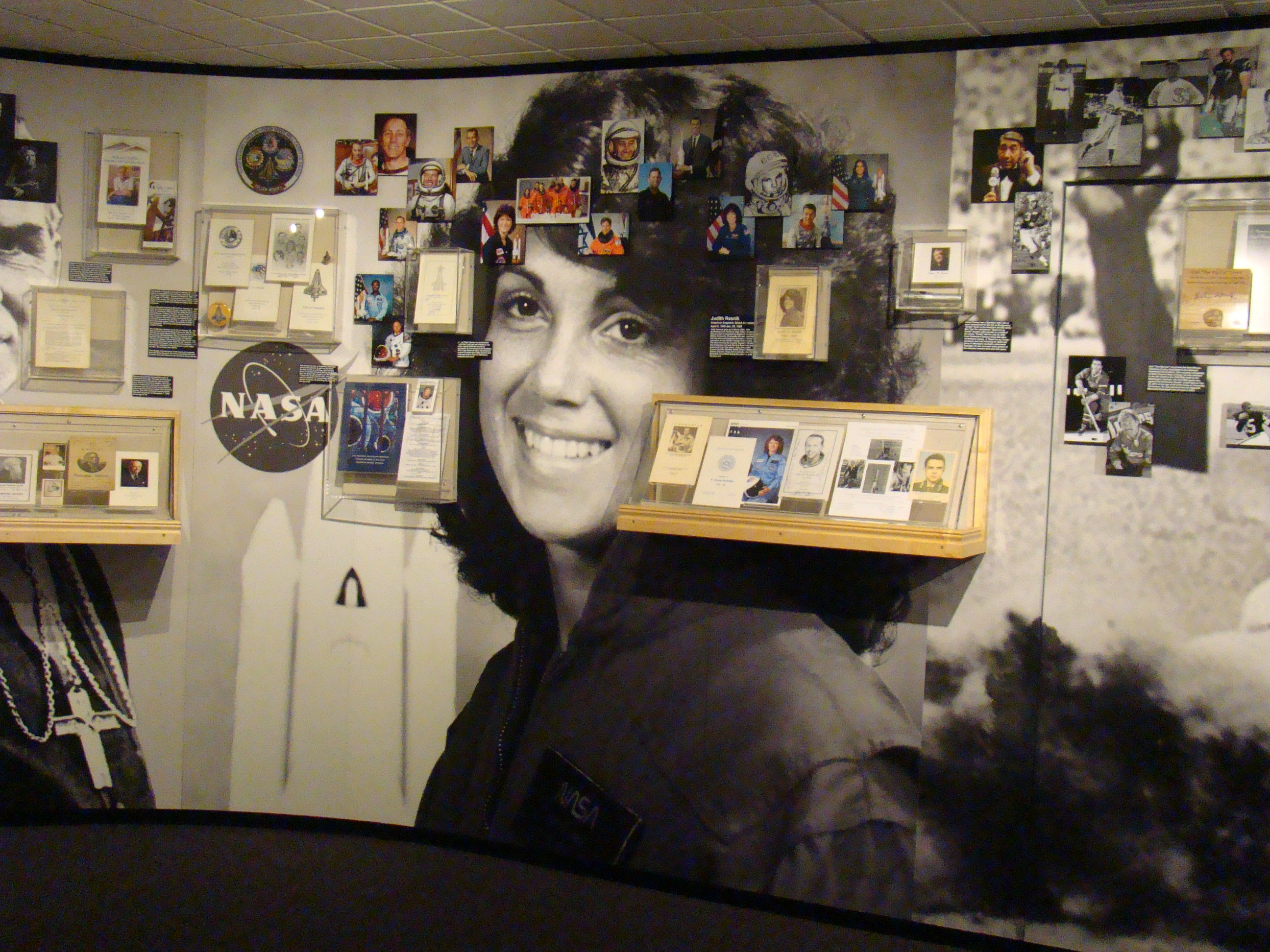 Famous Endings Museum – Largest Funeral Memorabilia Collection in the ...